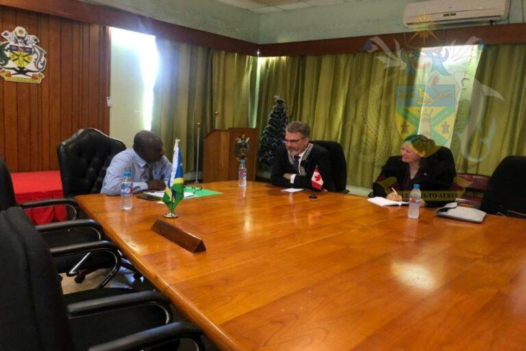 Canada’s High Commissioner to Solomon Islands presents letter of ...