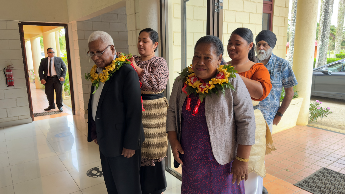 Governor General Tours USP Tonga Campus Ahead of Graduation – My SIG ...