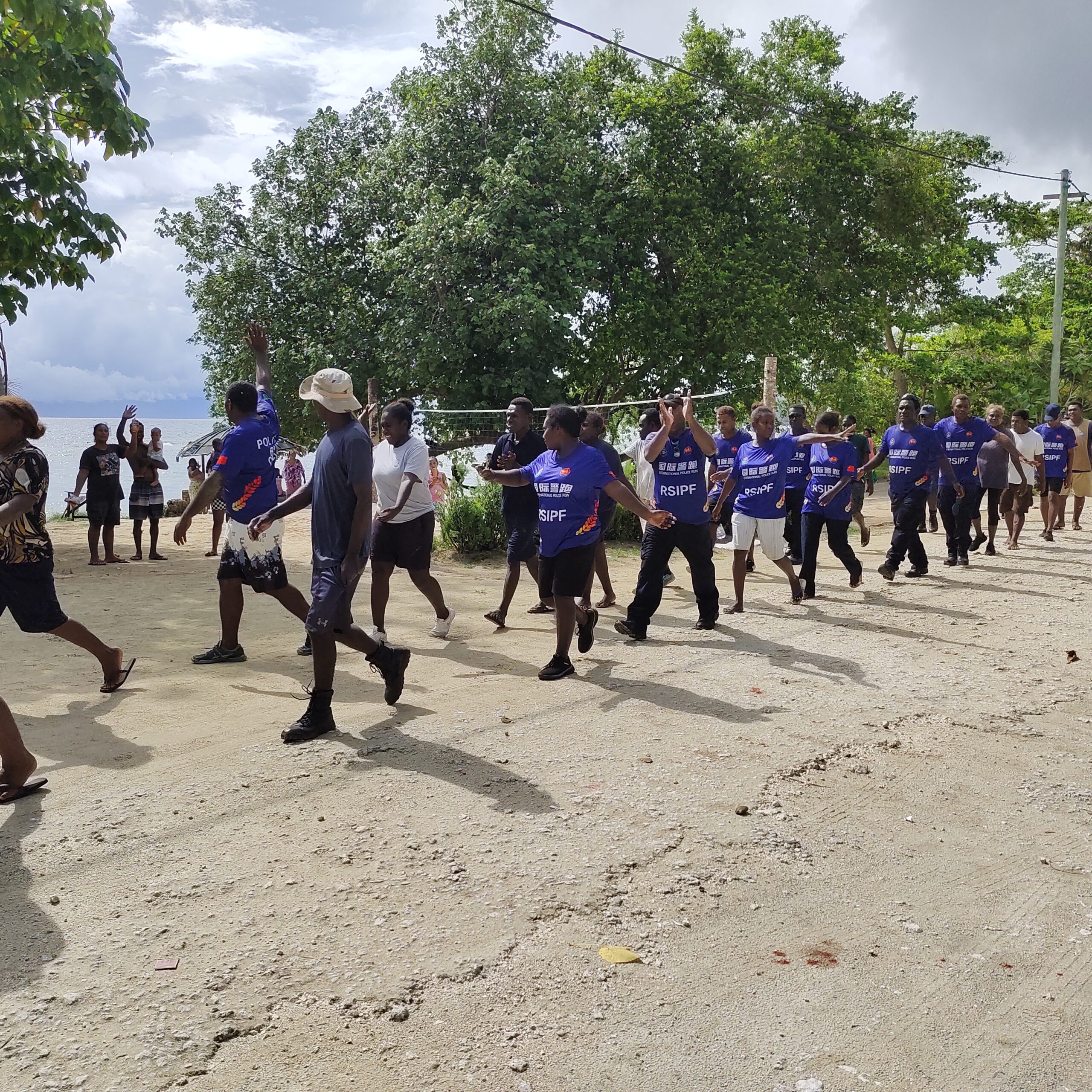 Gizo police friendly match with Nukunau community – My SIG Services Portal