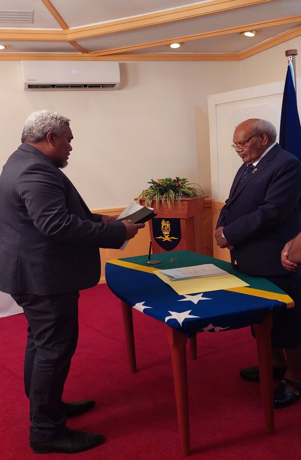 SSPM and Five Permanent Secretaries SWORN-IN – My SIG Services Portal