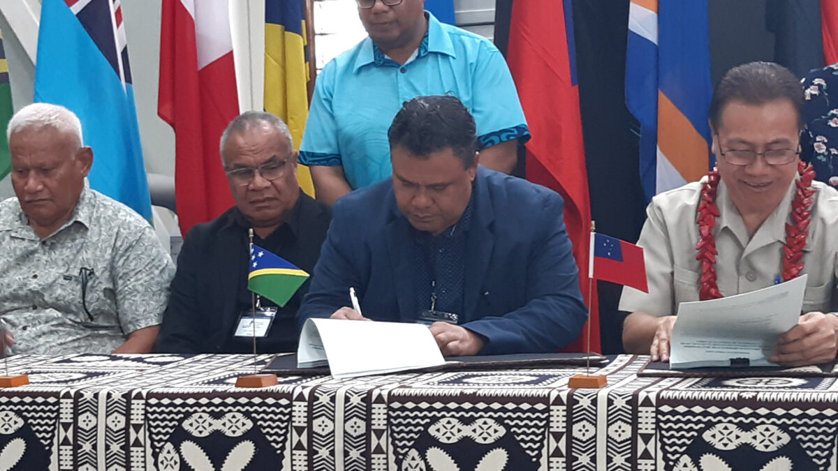 Solomon Islands Signs 2024 US Tuna Treaty Amendments – My SIG Services ...