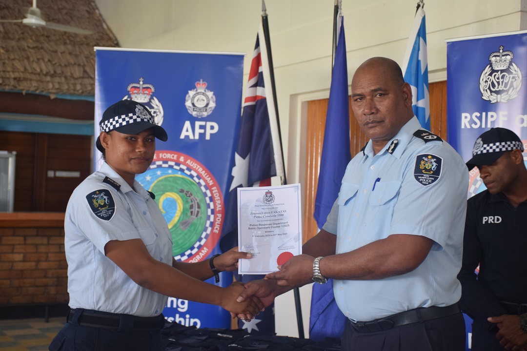 15 police officers graduate as PRD operators – My SIG Services Portal