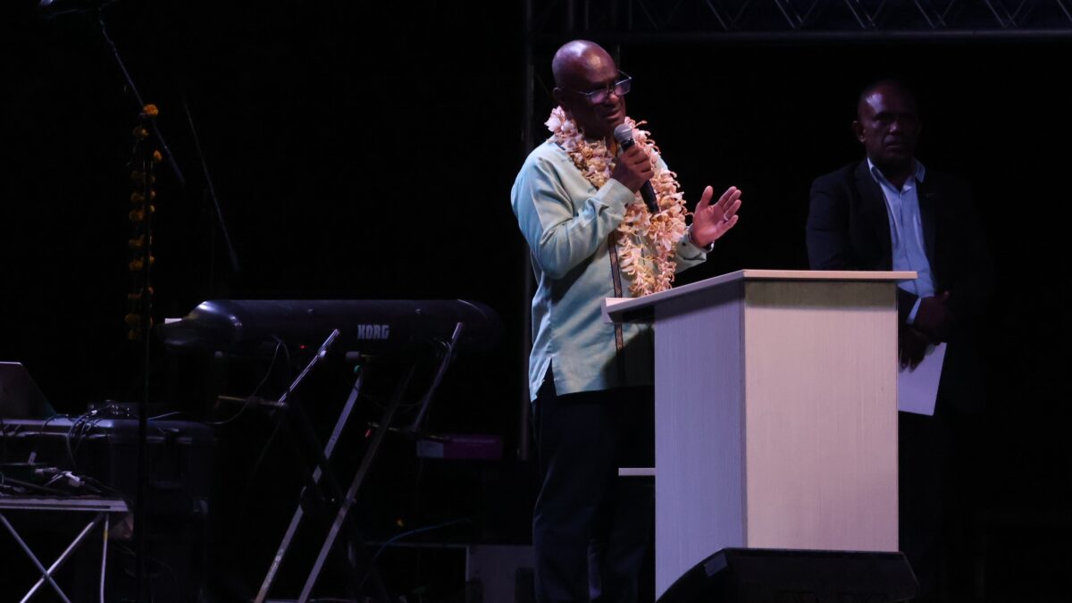 Prime Minister Opens Evangelist Tim Hall Crusade at Lawson Tama – My ...