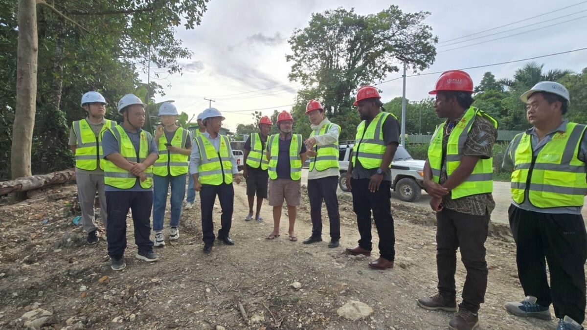 MID Minister Commends Progress on China-Aid Road Rehabilitation in Auki ...