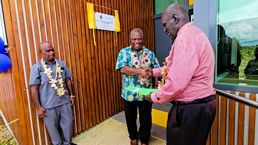 Prime Minister Hands Over Noro Fisheries Complex and Provincial Data Centre