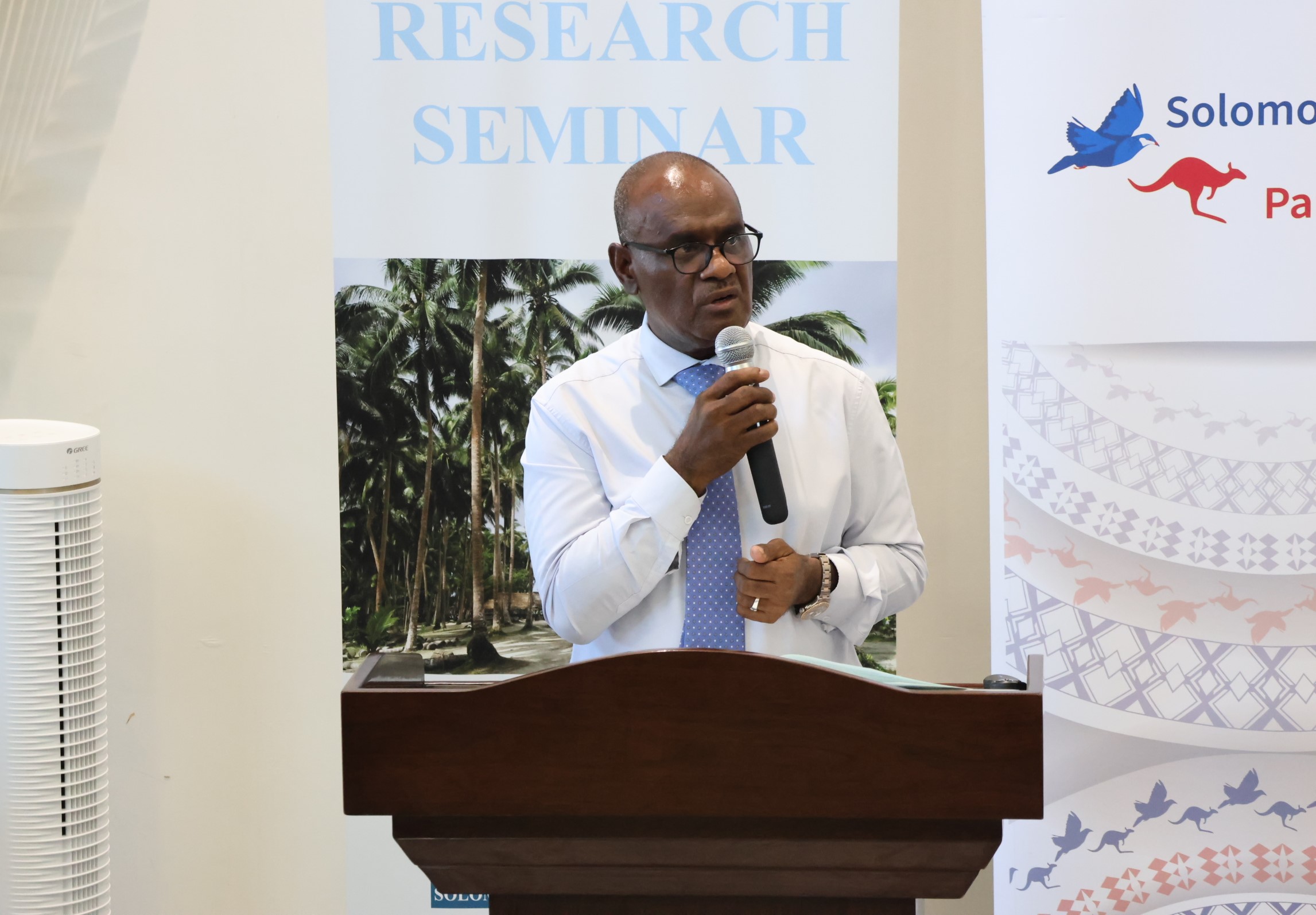 Prime Minister welcomes inaugural SINU-ANU seminar on Sustainable and ...