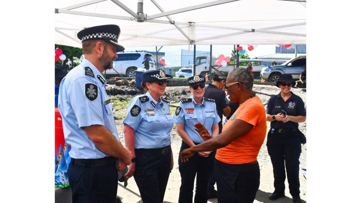 AFP leaders share Christmas cheer with Fishing village community – My ...