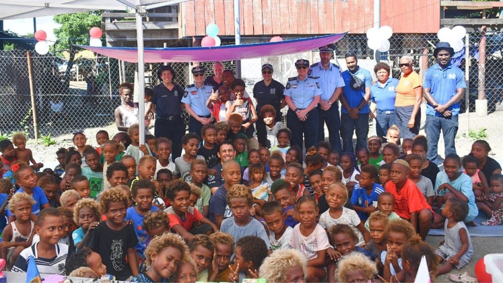 AFP leaders share Christmas cheer with Fishing village community – My ...