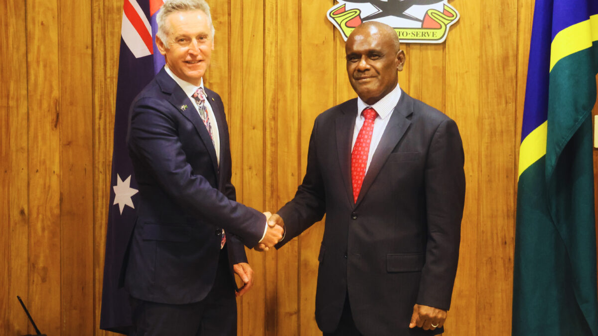 PM MANELE WELCOMES AUSTRALIAN HIGH COMMISSIONER-DESIGNATE – My SIG ...