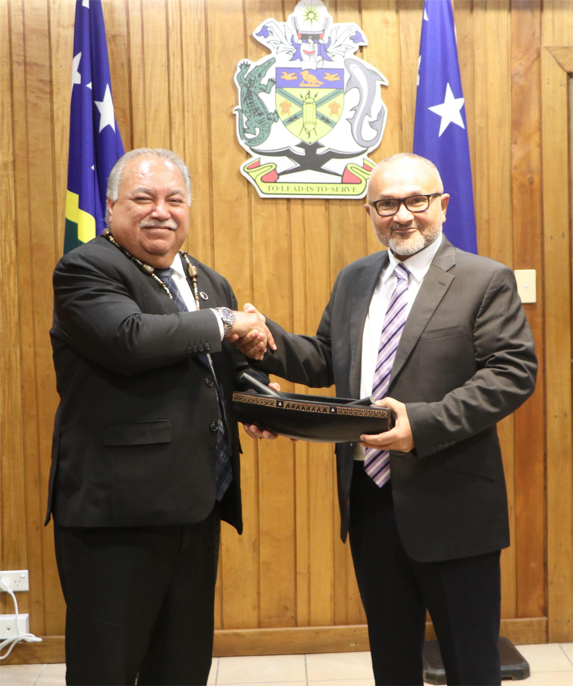 Prime Minister Wale receives courtesy visit from PIFS Secretary General ...