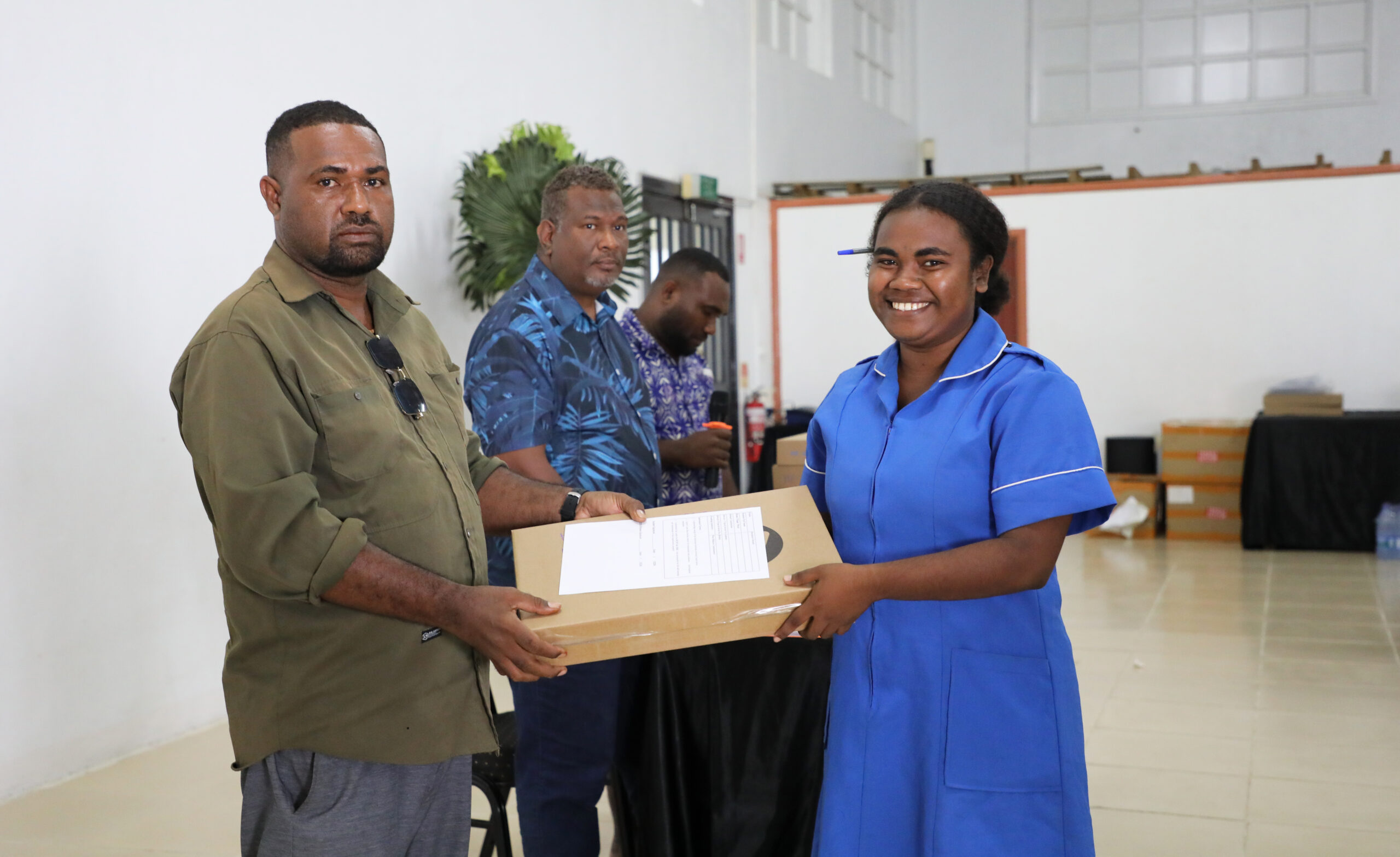 WEST MAKIRA GIFTS CONSTITUENCY STUDENT’S NEW LAPTOPS, SMARTPHONES TO ...