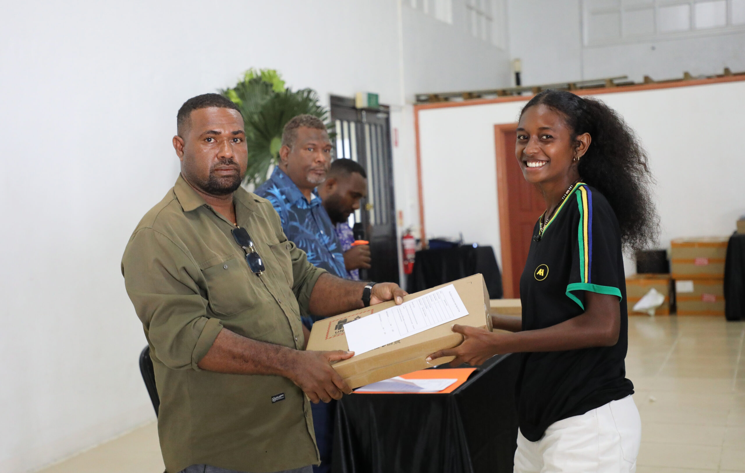 WEST MAKIRA GIFTS CONSTITUENCY STUDENT’S NEW LAPTOPS, SMARTPHONES TO ...